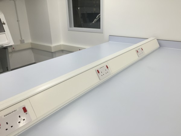 Laboratory Trunking System CL3+ - Cableflow Laboratory Trunking System CL3+ - Cableflow