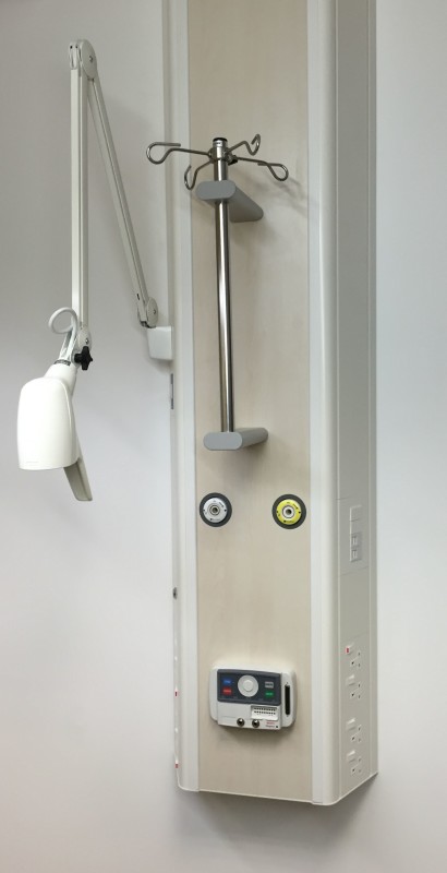 Solo - Vertical Flatwall Medical Trunking Nurse Call - Cableflow