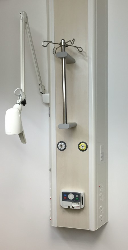 Solo - Vertical Flatwall Medical Trunking Nurse Call - Cableflow